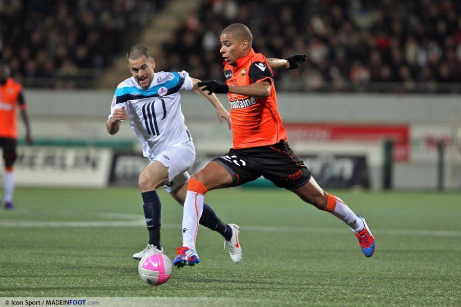 Anciens - Joe Cole continue à suivre le LOSC