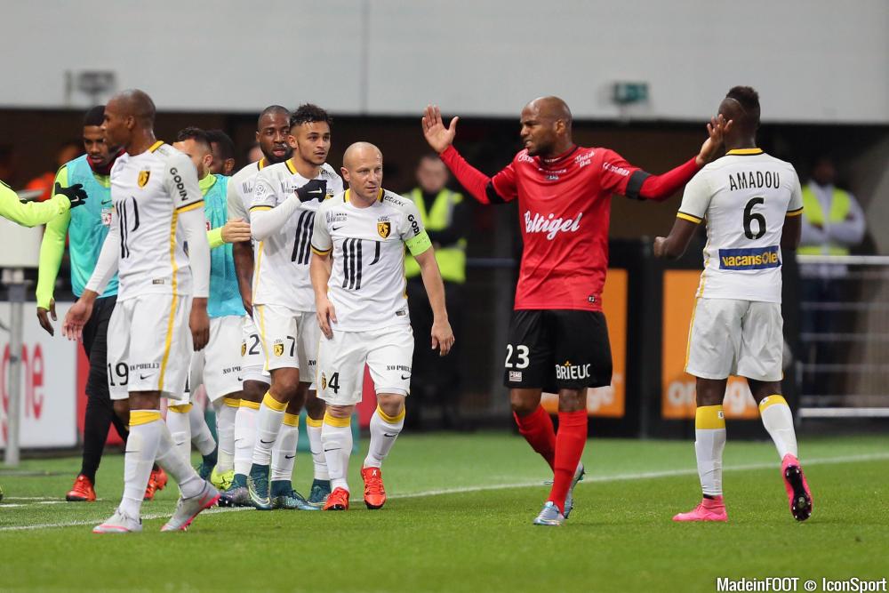 EAG - Pour Cardy, il y a faute sur le but lillois